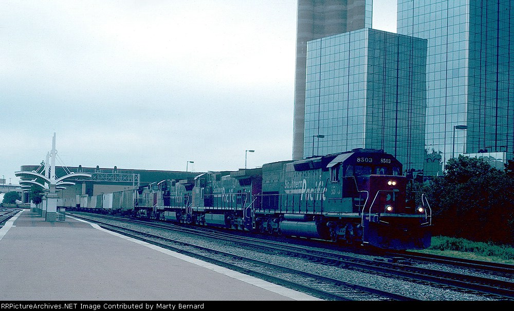 Old Tunnel Motor Shows New Guys the Way